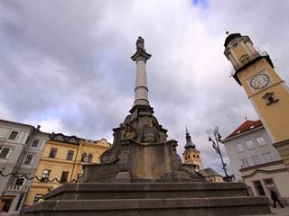 Mariánsky stĺp v Banskej Bystrici - vypadni.sk